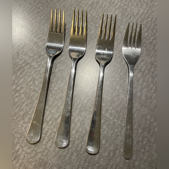 IKEA | Dining | Ikea Stainless Steel 4 Dinner 6 Forks 22422 Read | Poshmark